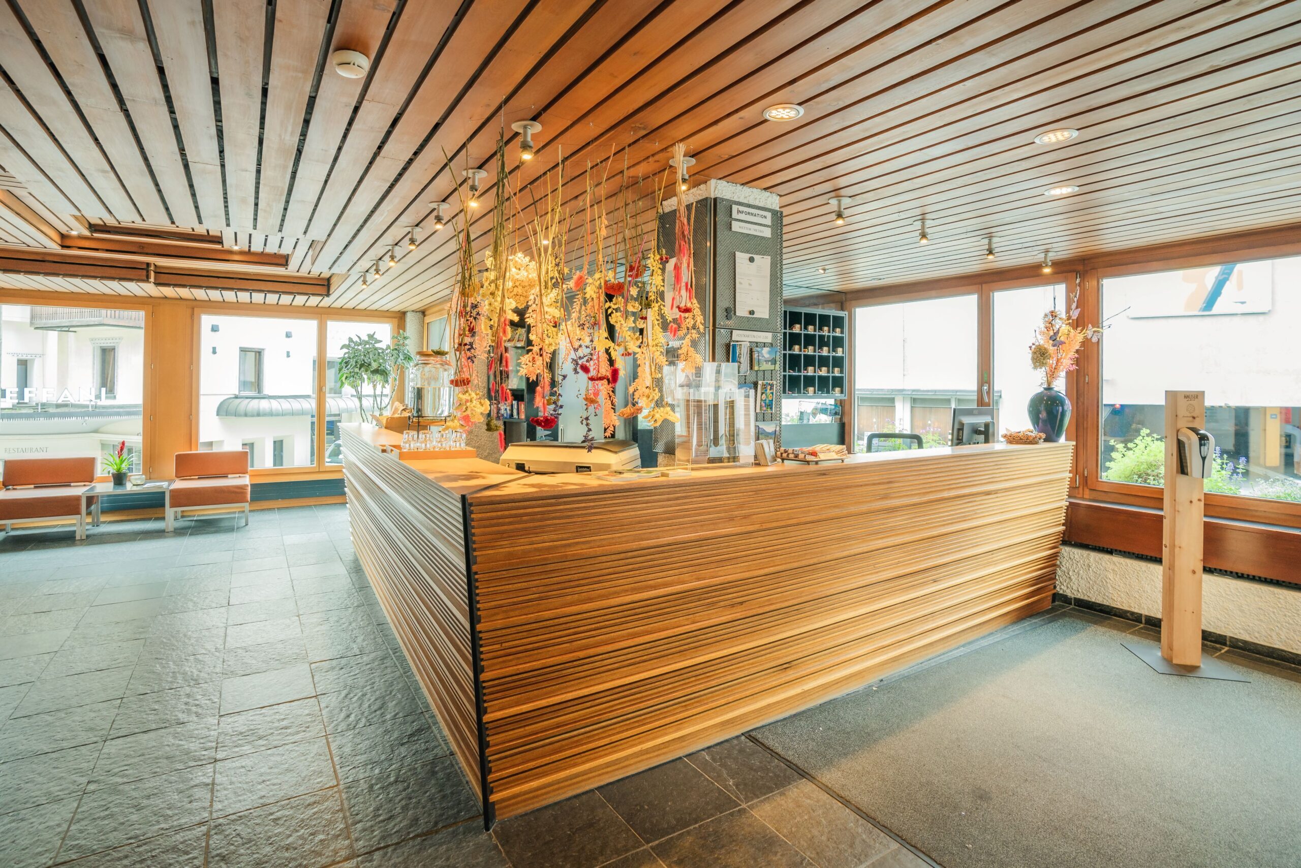Vacations in the Upper Engadine - Hotel Hauser St. Moritz